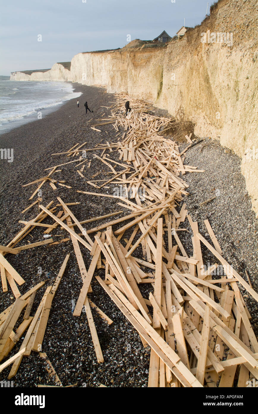 Cargo ship storm cargo wood timber hi-res stock photography and images ...