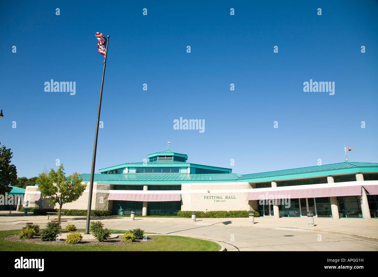 WISCONSIN Racine Exterior of Festival Hall building US flag Stock Photo ...