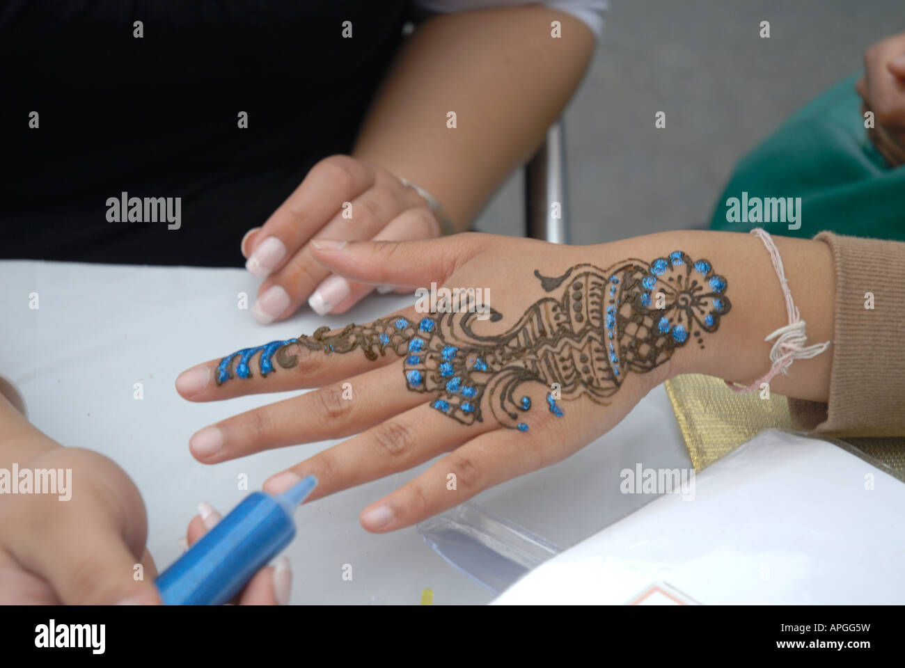 Henna Painting on Street Market in Toronto Stock Photo - Alamy