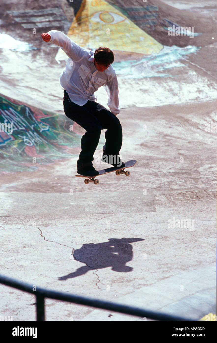 SKATEBOARDING ACTION SEQUENCE Stock Photo - Alamy