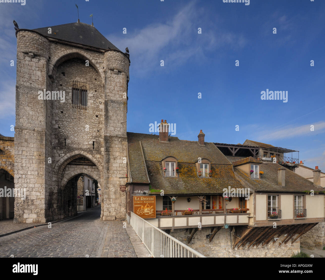 The Old Entrance, Moret-Sur-Loing, Seine et Marne, France Stock Photo ...