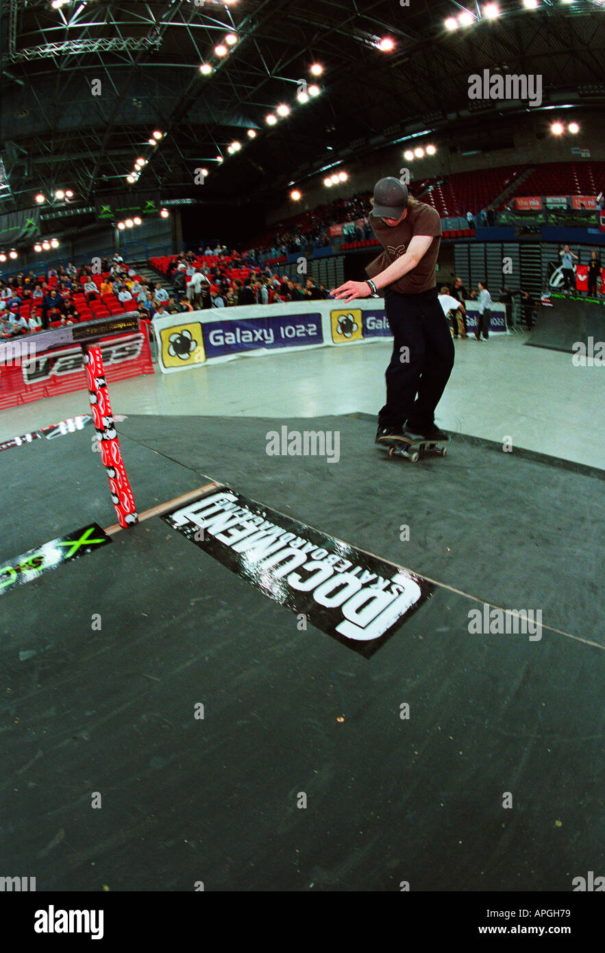Movement sequence skate hi-res stock photography and images - Alamy