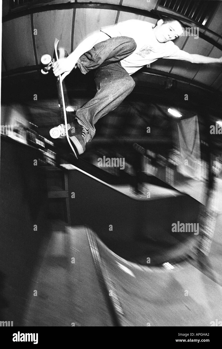 SKATEBOARDING ACTION SEQUENCE Stock Photo - Alamy