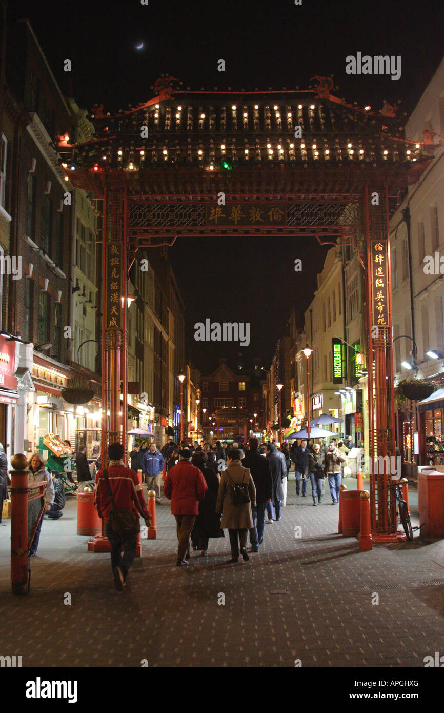 Chinatown london night hi-res stock photography and images - Alamy