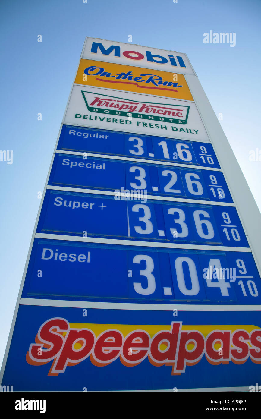 Gas price sign High Resolution Stock Photography and Images - Alamy