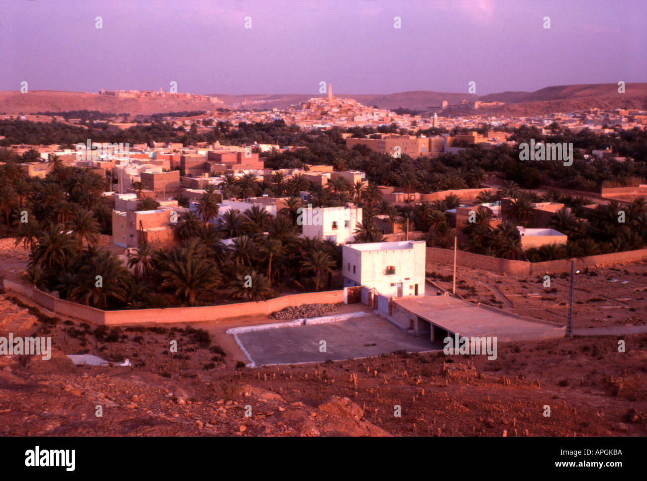 Ghardaia cemetery hi-res stock photography and images - Alamy