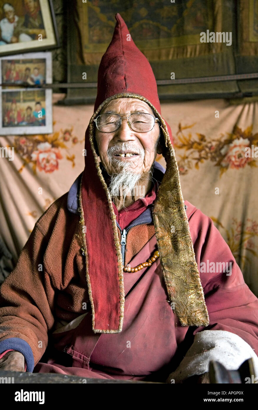 Tashi lama hi-res stock photography and images - Alamy