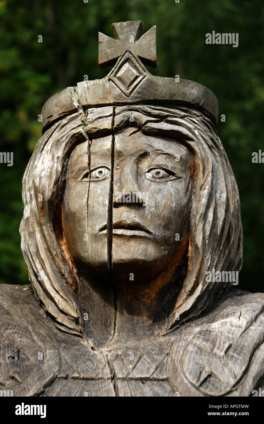 Medieval queen hi-res stock photography and images - Alamy