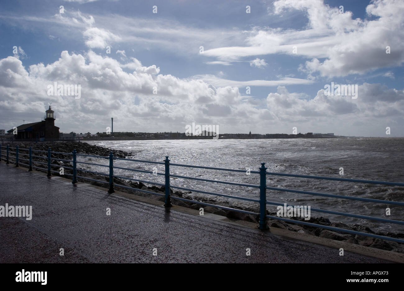 Morecambe bay pier hi-res stock photography and images - Alamy