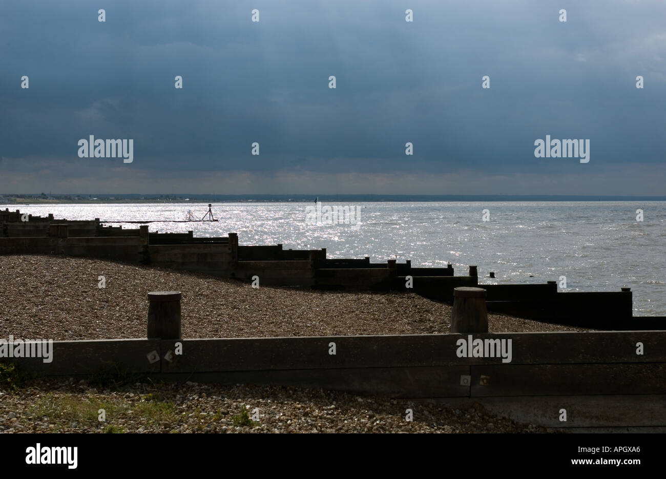 Whitstable coast walk hi-res stock photography and images - Alamy