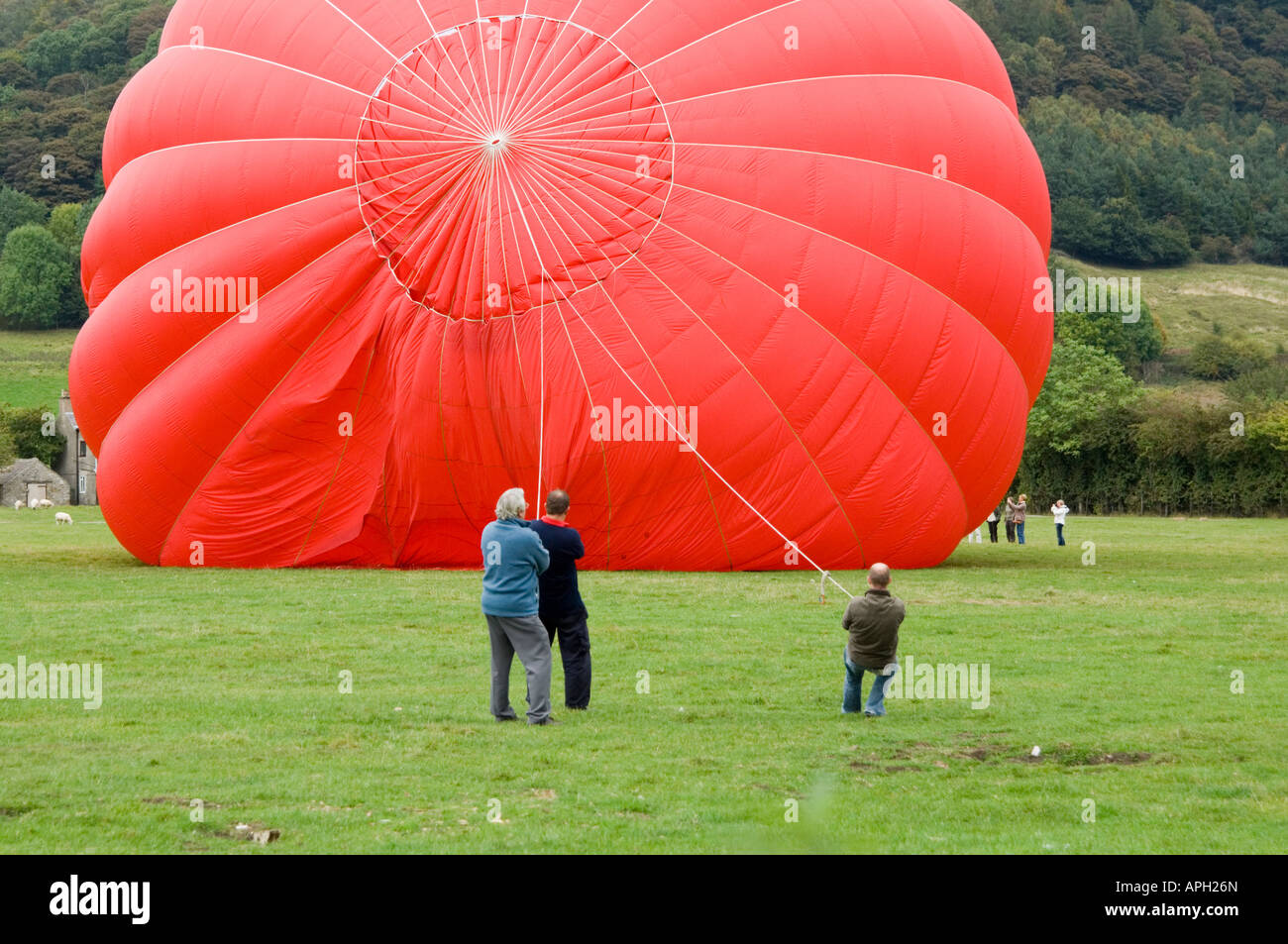 Launching hot air balloon Stock Photo - Alamy