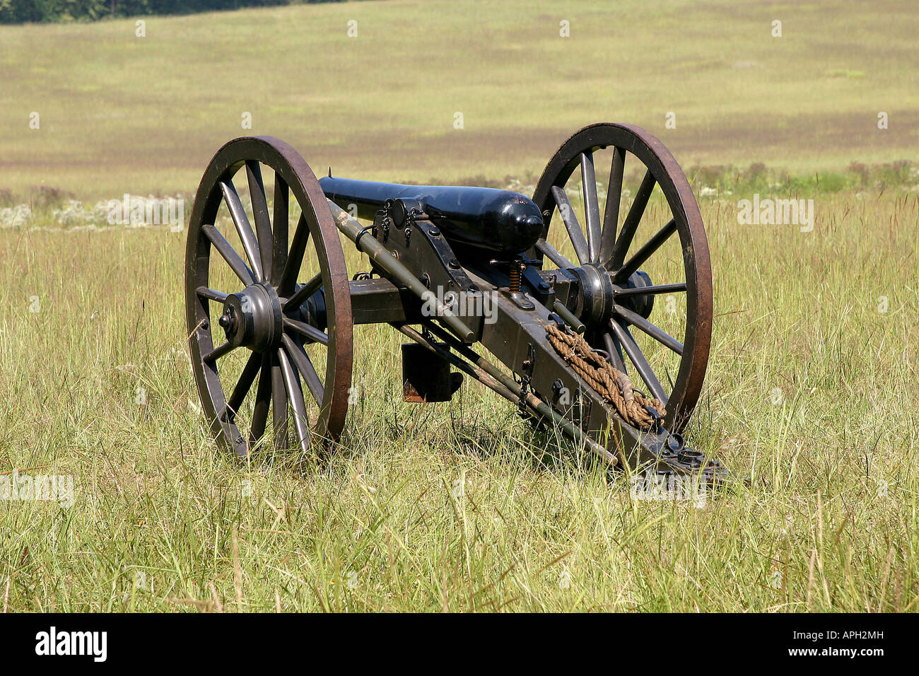 Civil War Cannon at a North Georgia Civil War reenactment Stock Photo ...