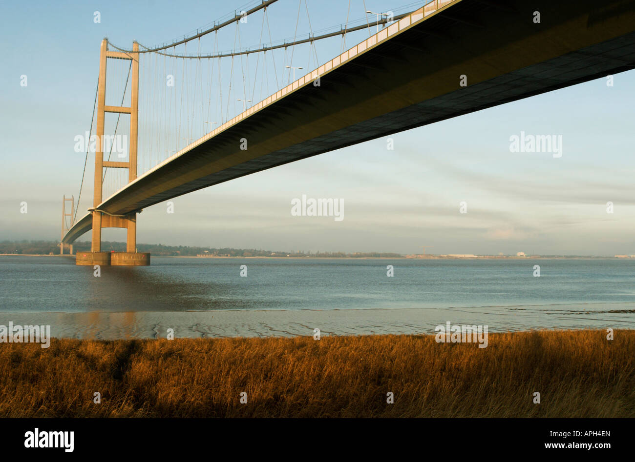 The Humber Bridge is the forth largest single span suspension bridge in ...