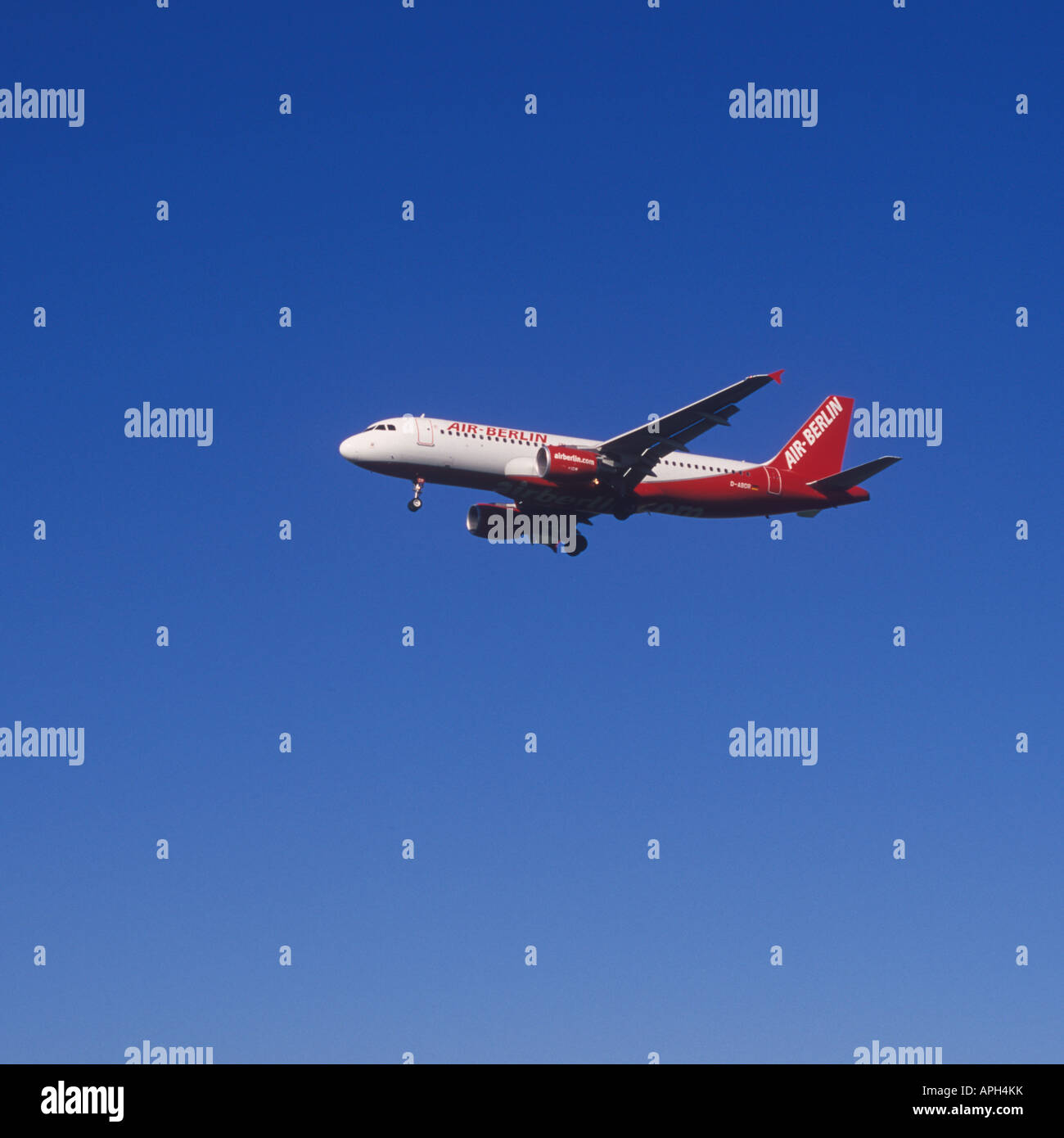 Air Berlin Aircraft Airbus A320-214 reg D-ABDR on final approach to the ...