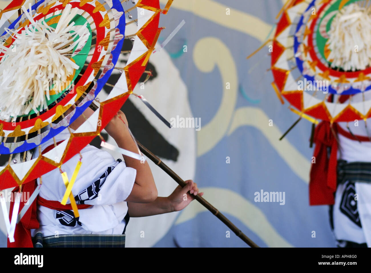 Dancers umbrella performing hi-res stock photography and images - Alamy