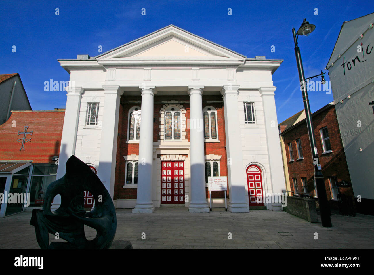 Old church street london hi-res stock photography and images - Alamy