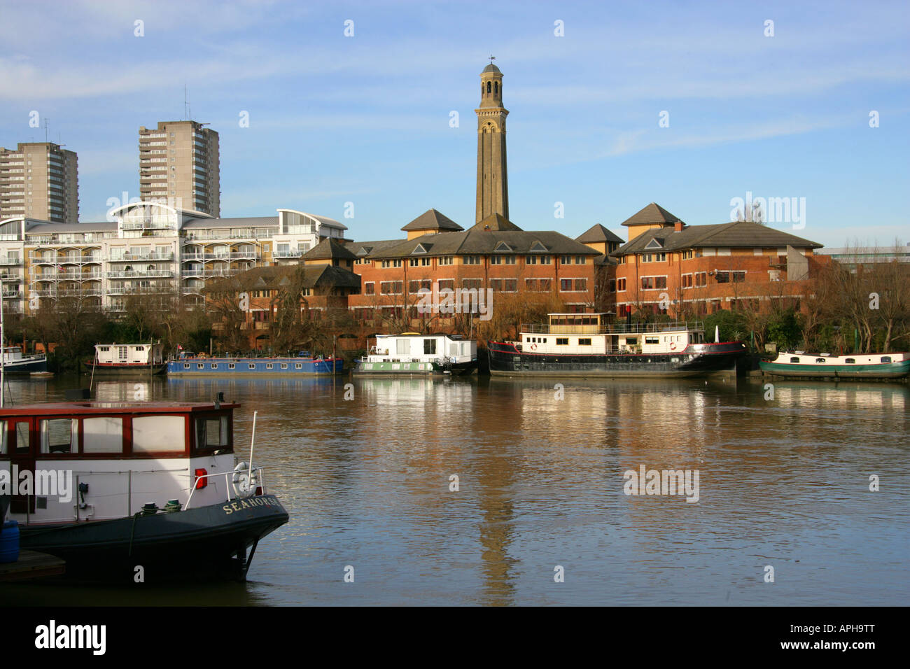 View from Kew Bridge with Steam Museum Water Tower in Background ...