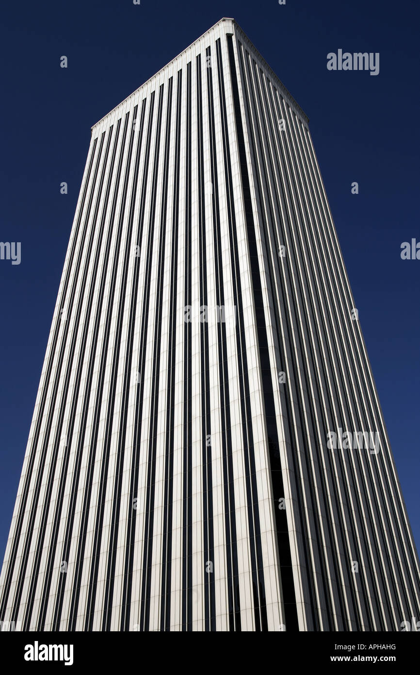 Torre Picasso, Madrid, Spain Stock Photo - Alamy