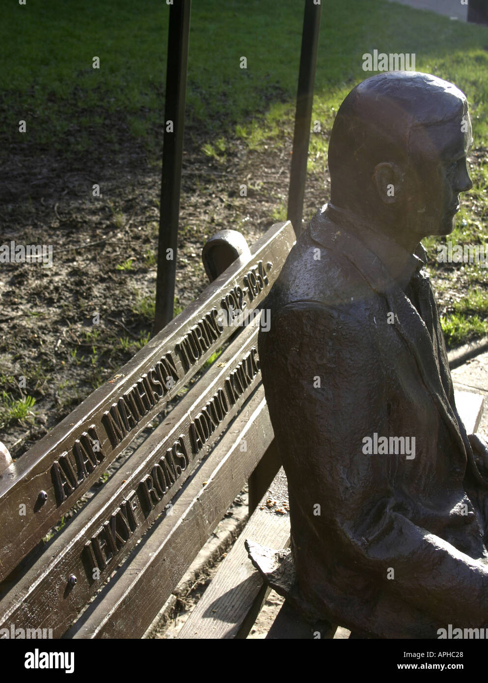 Alan turing statue hi-res stock photography and images - Alamy