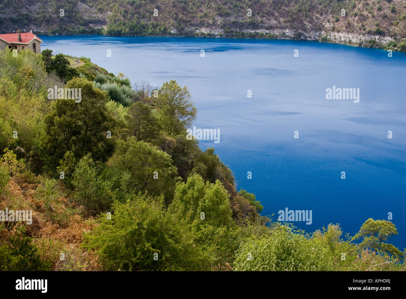 Blue lake mt gambier hi-res stock photography and images - Alamy