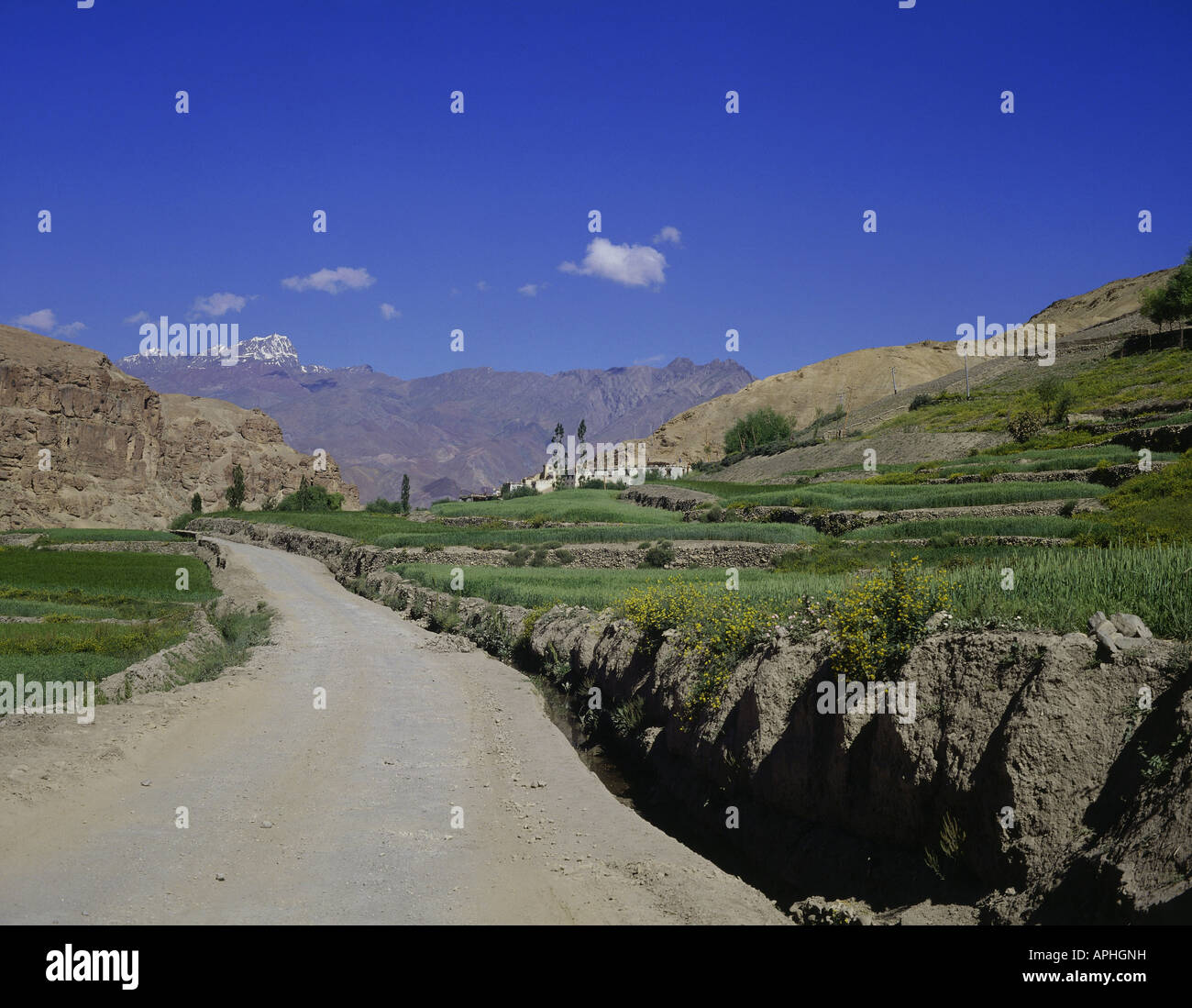 geography / travel, India, Ladakh, street to the Zojila Pass, landscape ...