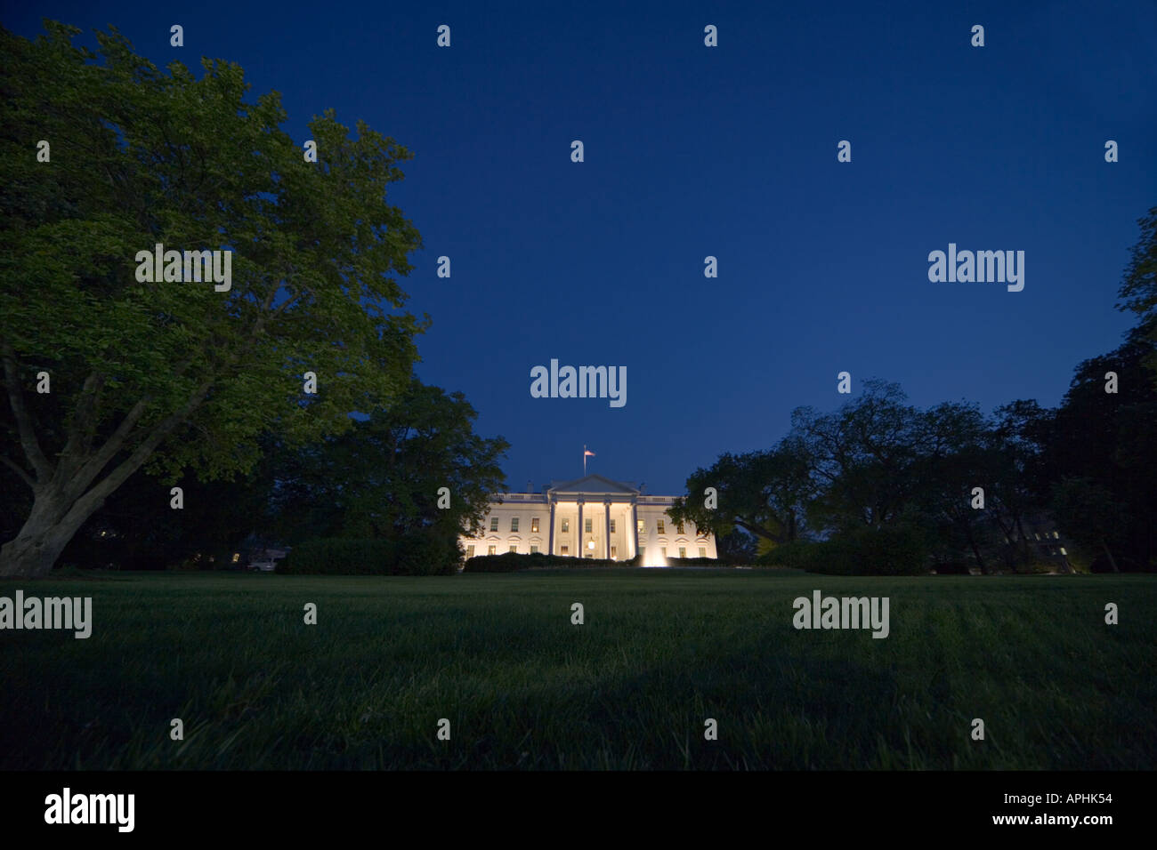 White House, Washington DC. The North Portico, the official entrance at ...