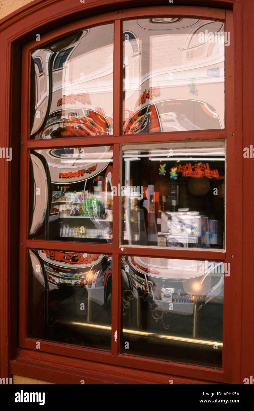 Window transom and mullion hi-res stock photography and images - Alamy