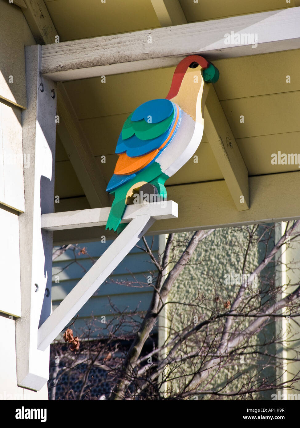 Parrot house hi-res stock photography and images - Alamy