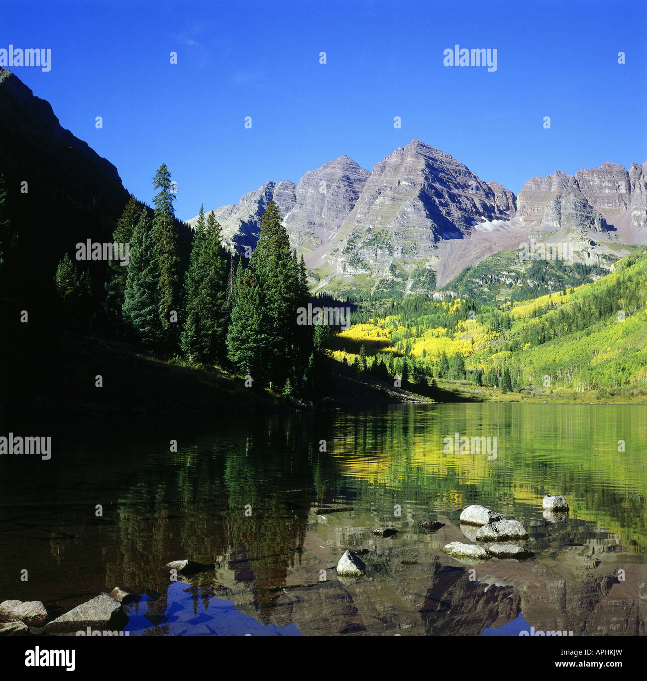 geography / travel, USA, Colorado, Aspen, Maroon Bells Lake, Maroon ...