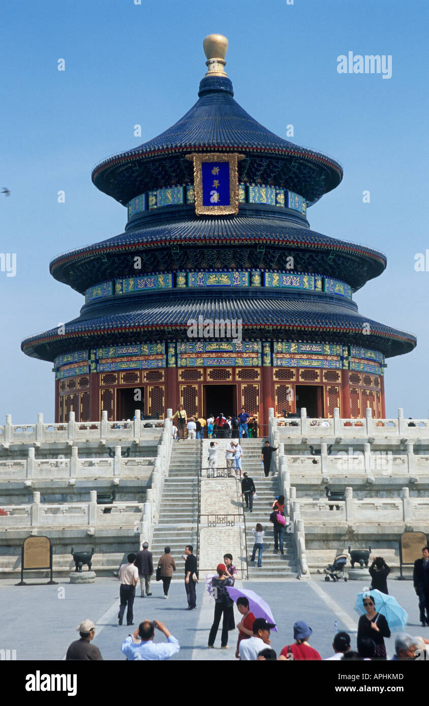 Crowds on the six meter high triple tiered circular stone terrace at ...