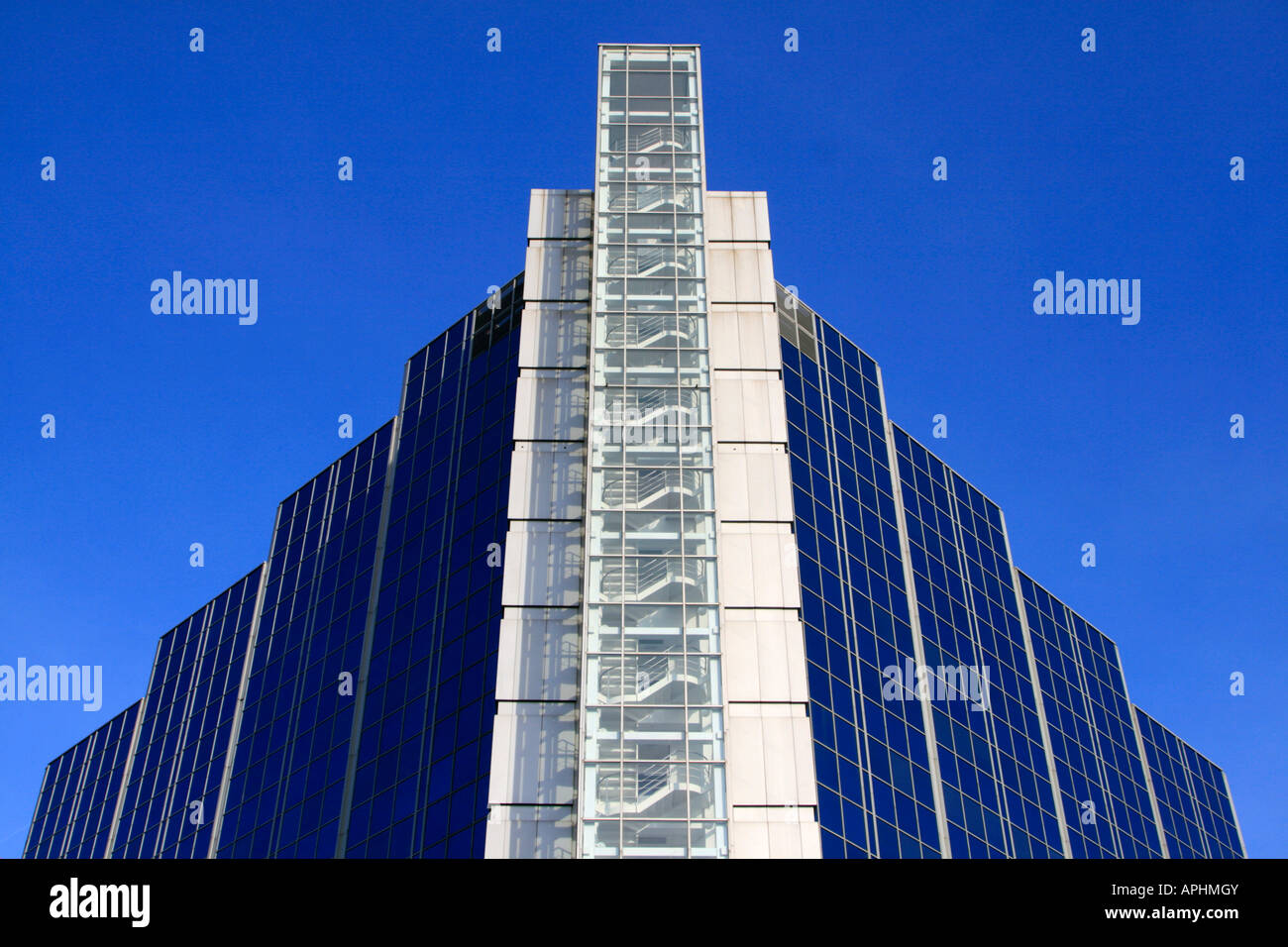 Basingstoke high street hi-res stock photography and images - Alamy