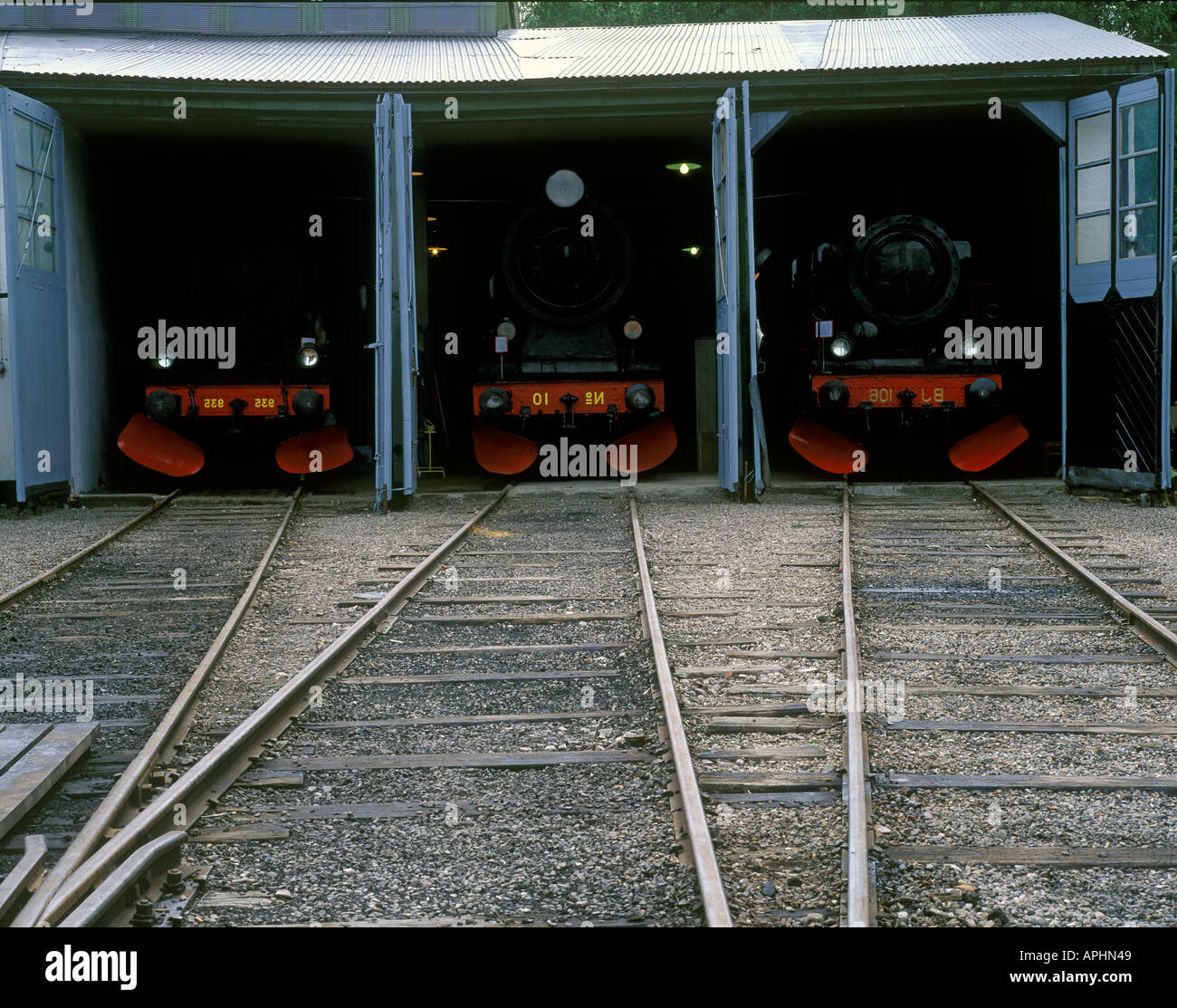 Historical engine shed hi-res stock photography and images - Alamy