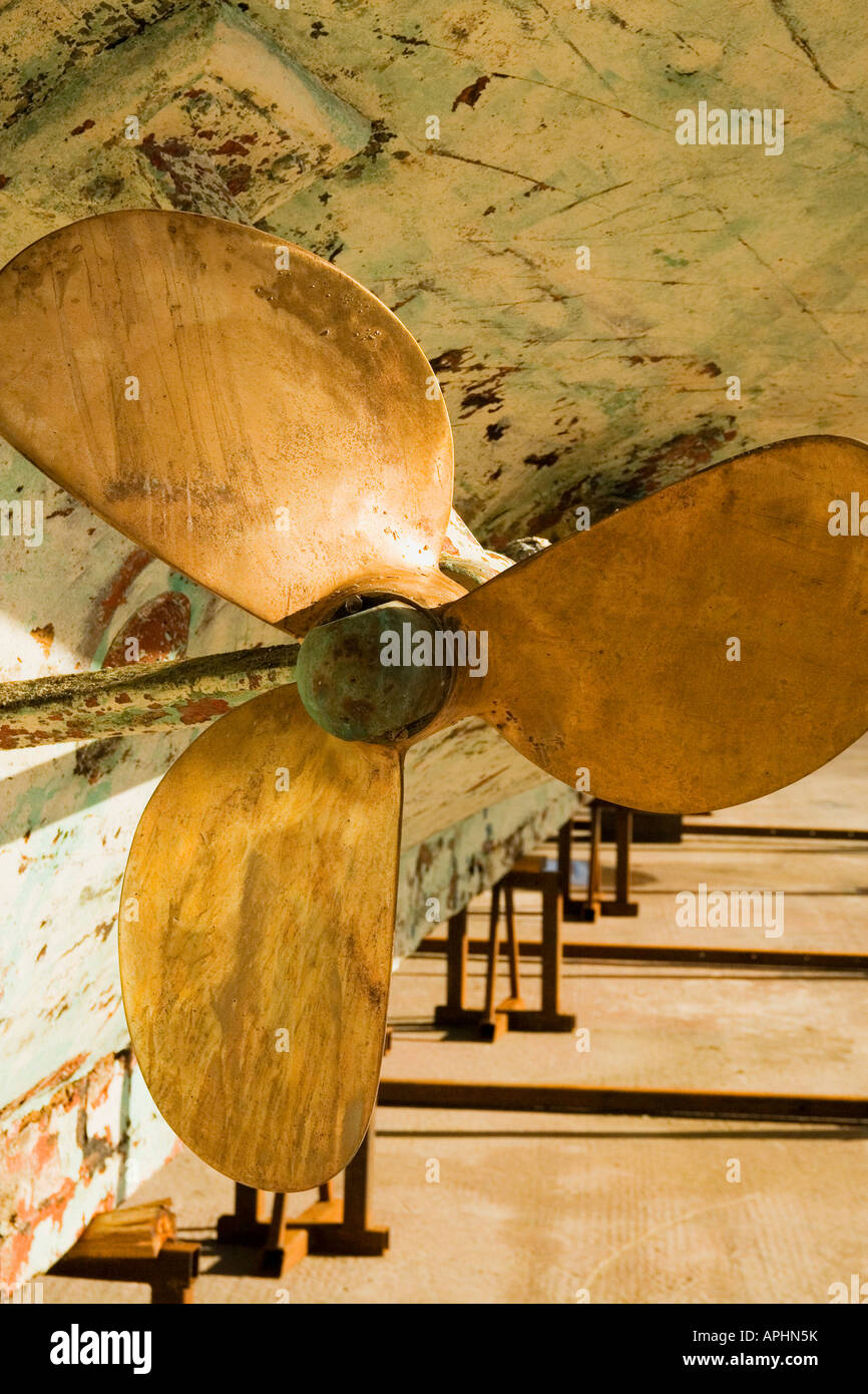 Big propellor hi-res stock photography and images - Alamy