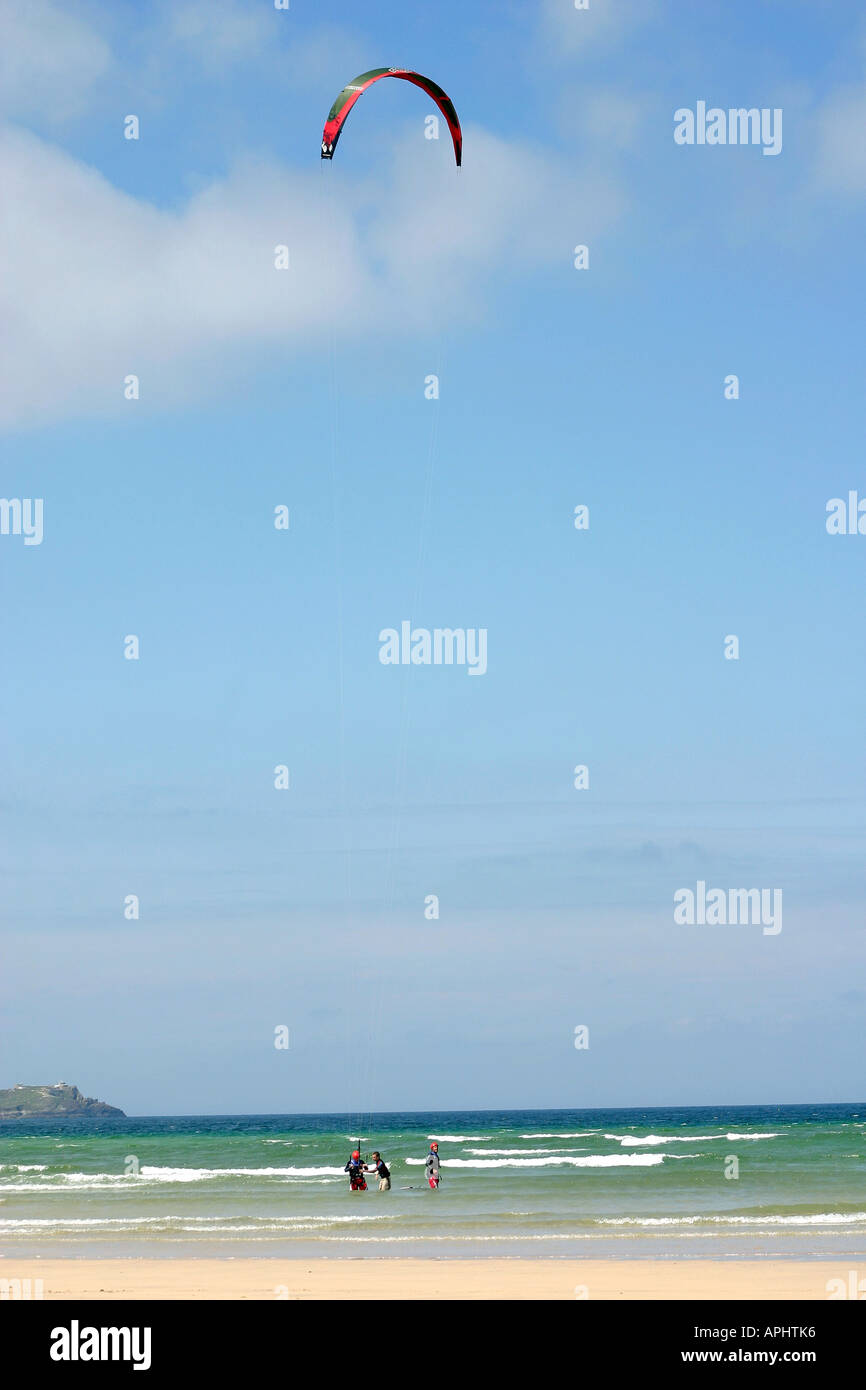 Learning to kitesurf Hayle beach Cornwall England Stock Photo - Alamy