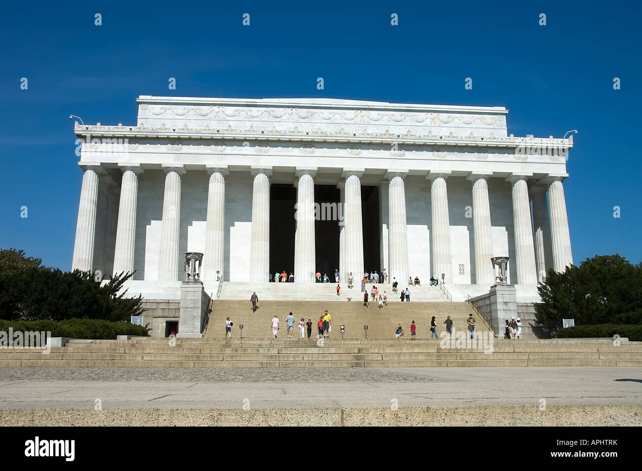 Lincoln memorial building Stock Photo - Alamy