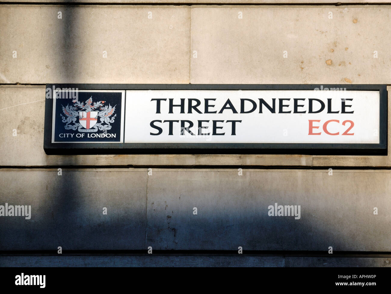 Old lady of threadneedle street hi-res stock photography and images - Alamy