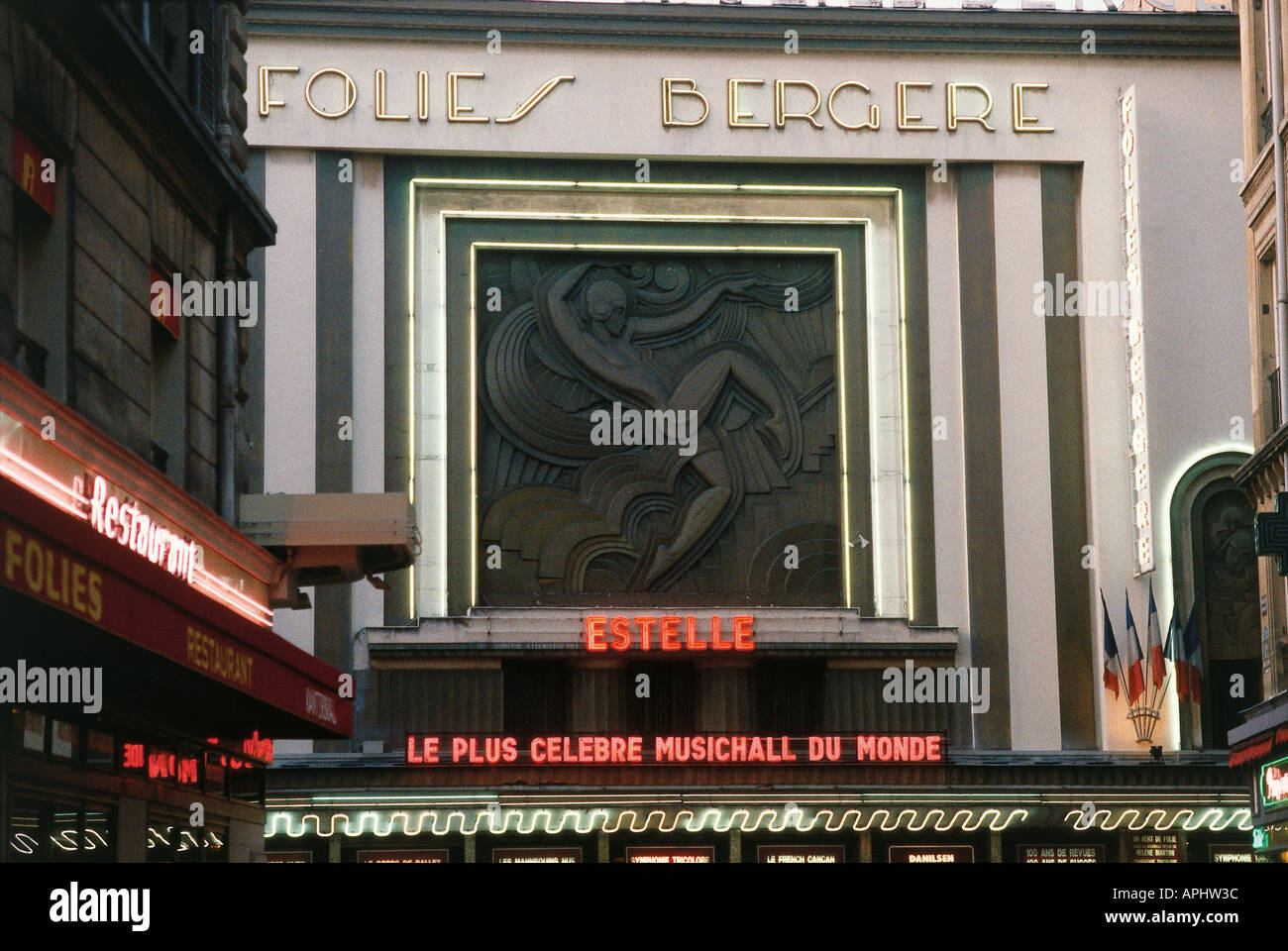 Folies bergere paris hi-res stock photography and images - Alamy