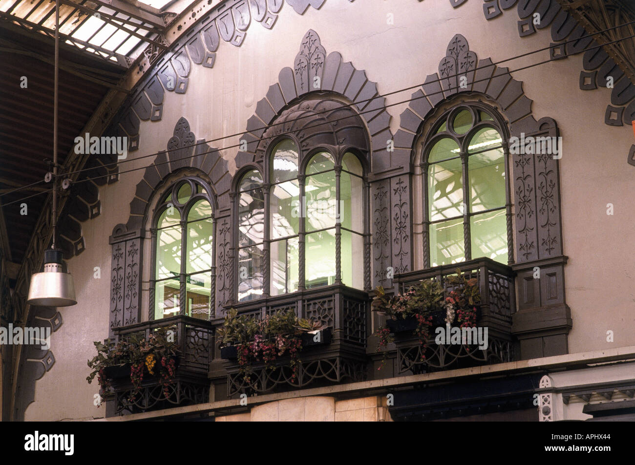 One of the oriel windows over Platform 1 at Paddington station in ...