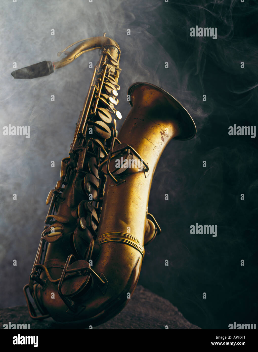 Smoking Instrument Stock Photos & Smoking Instrument Stock Images - Alamy