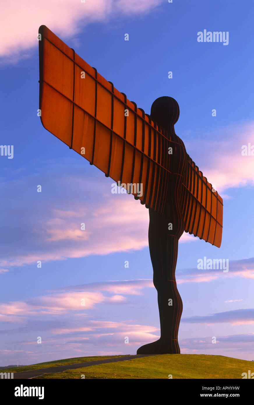 Evening view of the Gateshead Angel of the North, Gateshead, Tyne and ...
