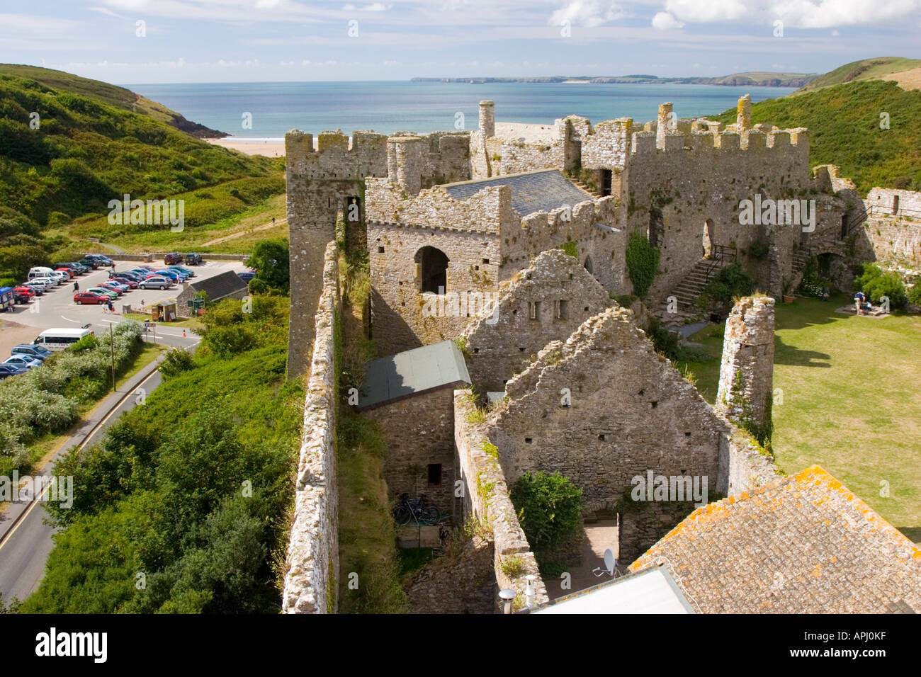 Manorbier village wales hi-res stock photography and images - Alamy