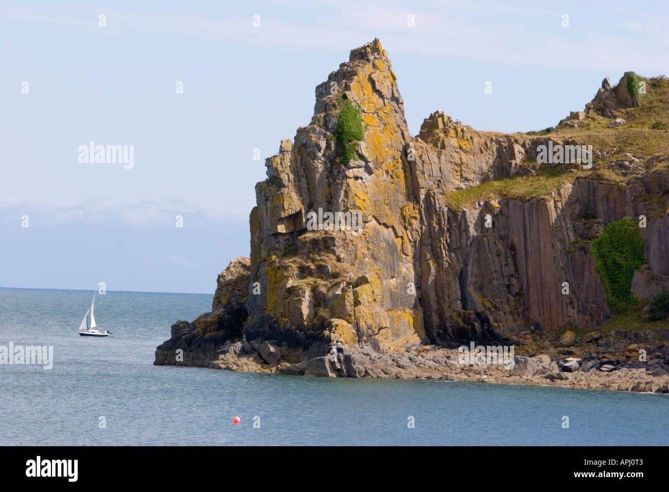 Lydstep beach hi-res stock photography and images - Alamy