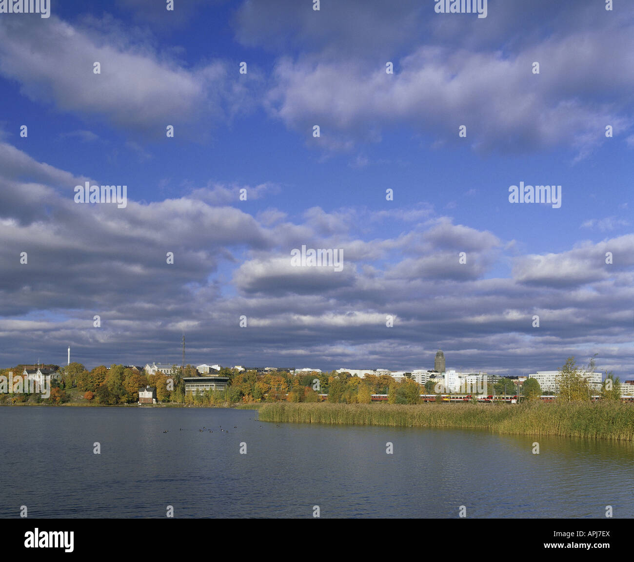 geography / travel, Finland, Helsinki, panorama with Toolonlhti lake ...