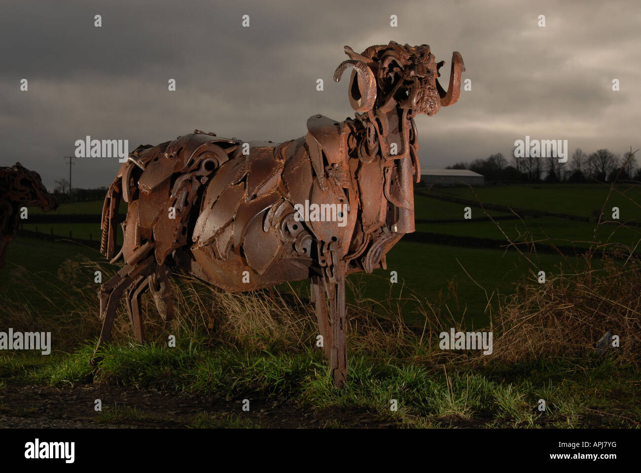 Sheep sculpture hi-res stock photography and images - Alamy