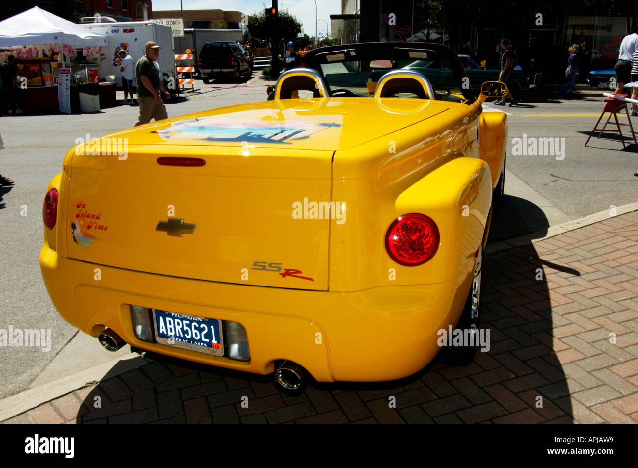 Chevy ssr truck hi-res stock photography and images - Alamy