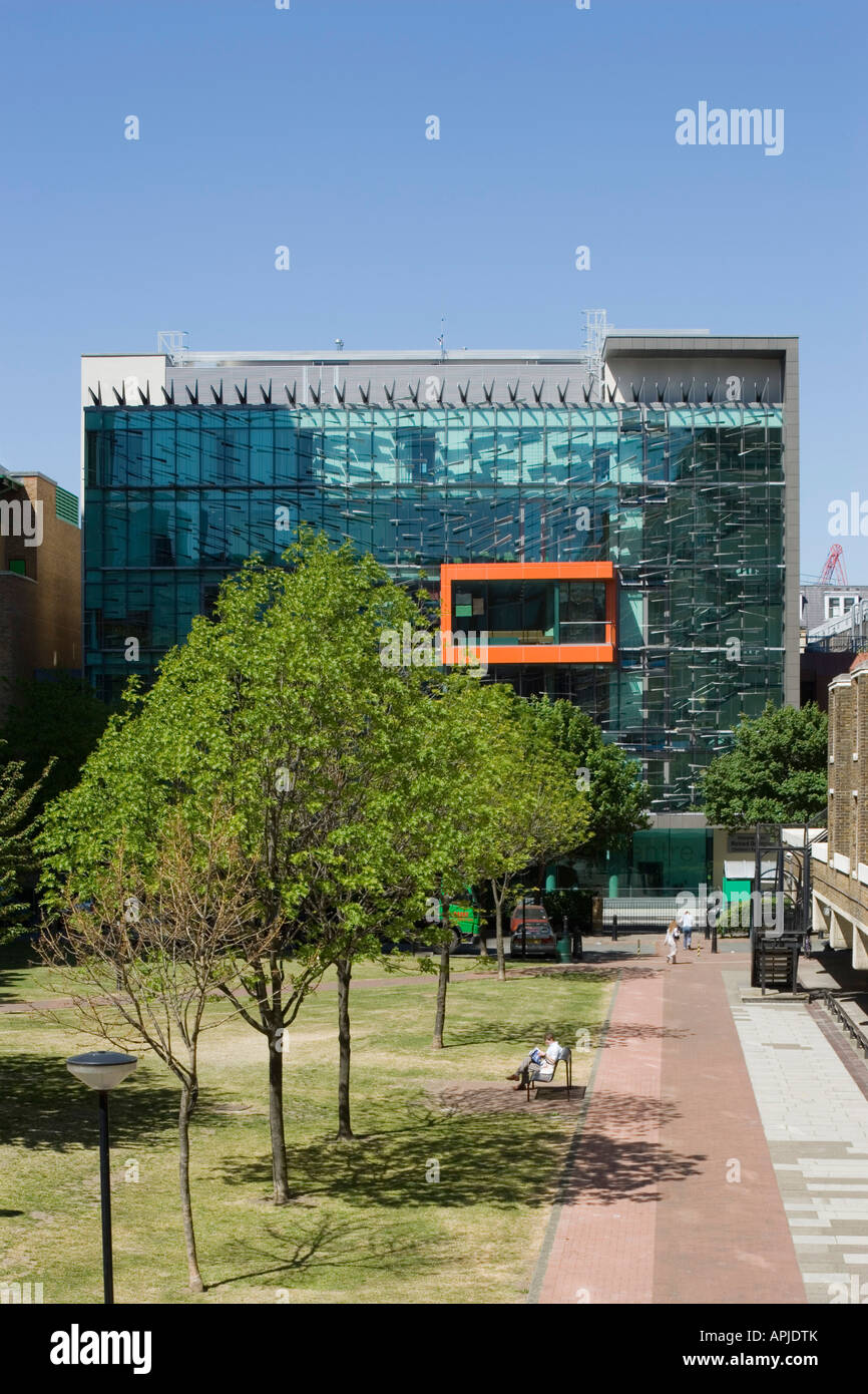 Richard Desmond Children's Eye Centre, Moorfields Eye Hospital, London ...