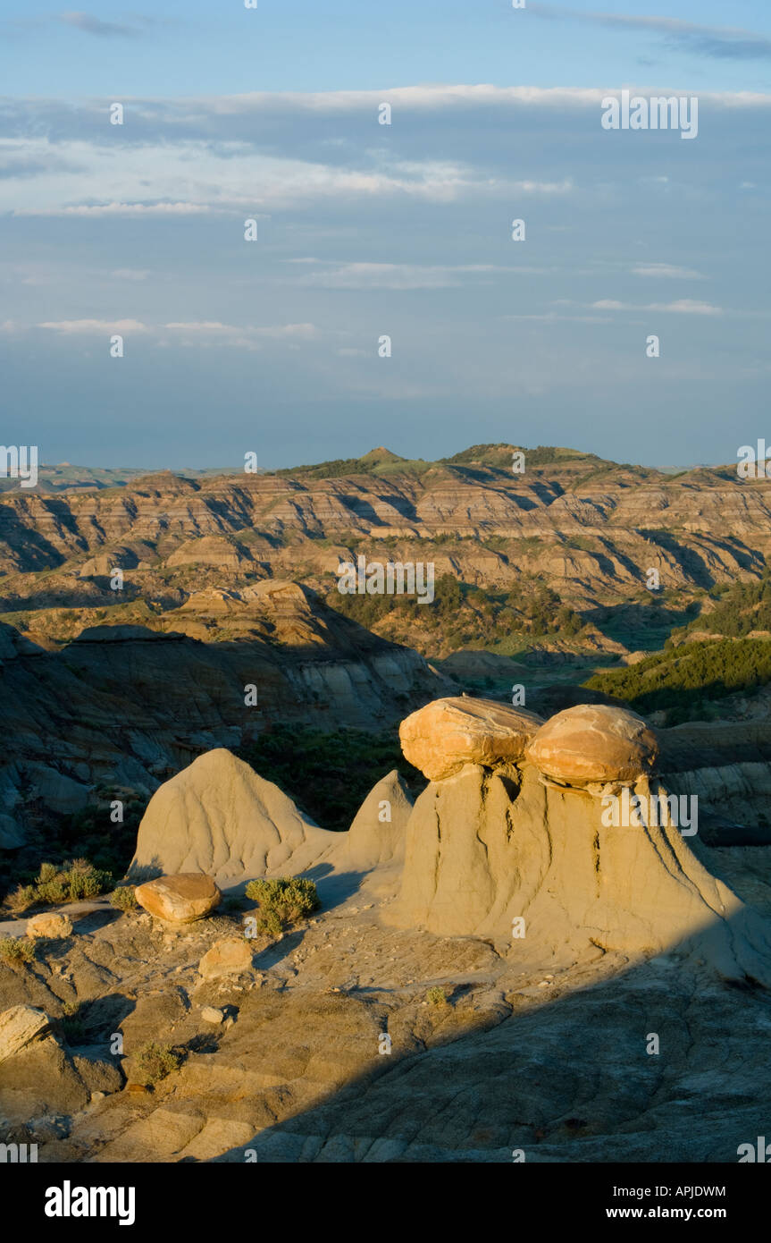 Cap rocks at sunset Makoshika State Park Montana Stock Photo - Alamy