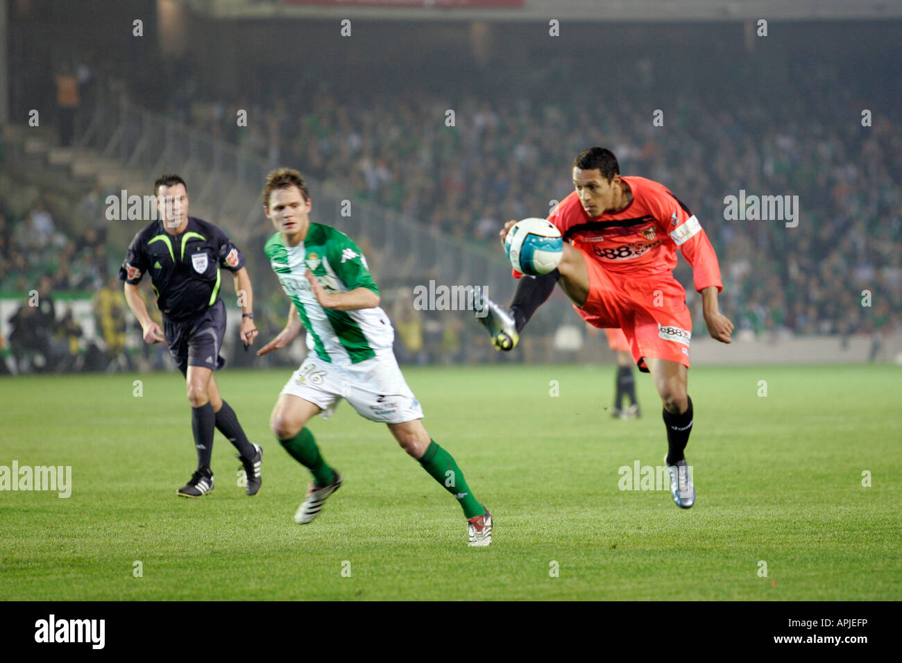 Controlling the ball hi-res stock photography and images - Alamy