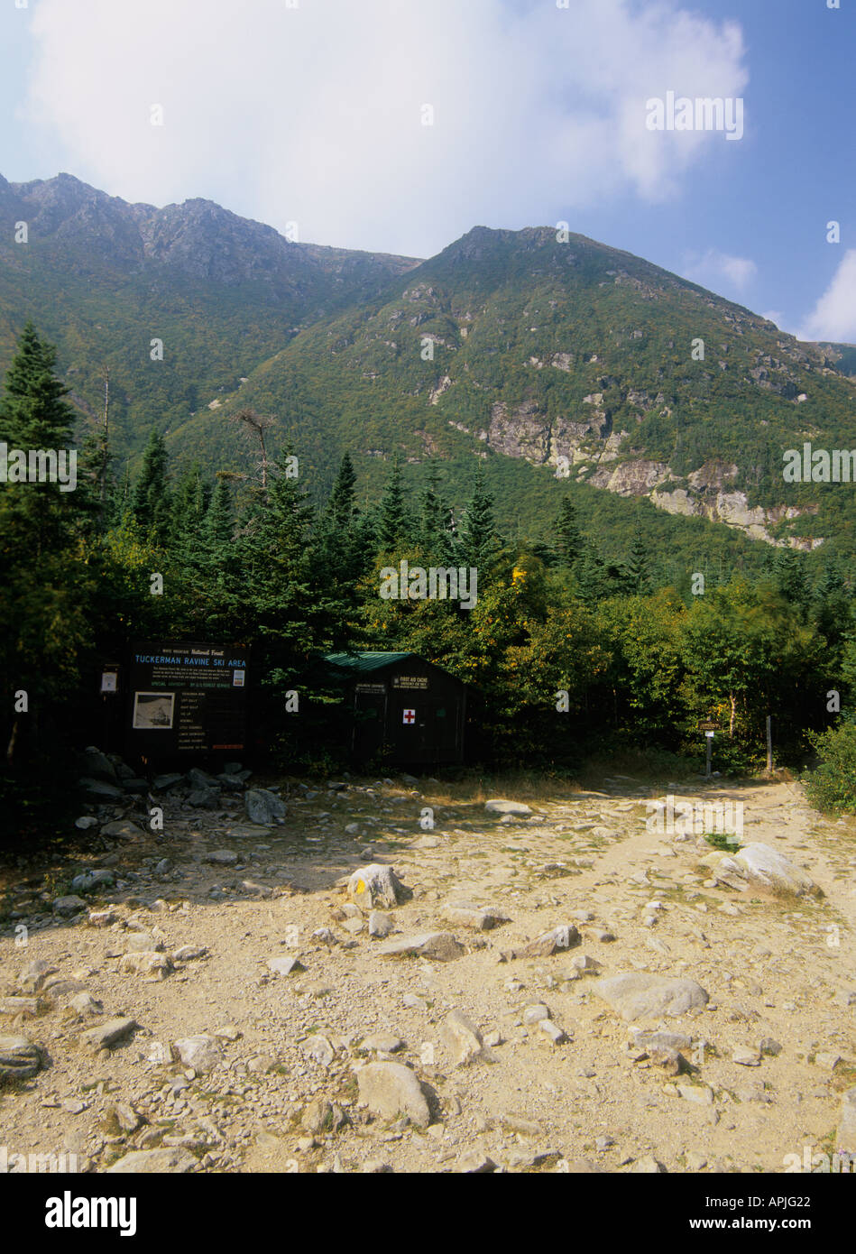 Scenic views from the Ranger Station at the base of Tuckerman Ravine ...