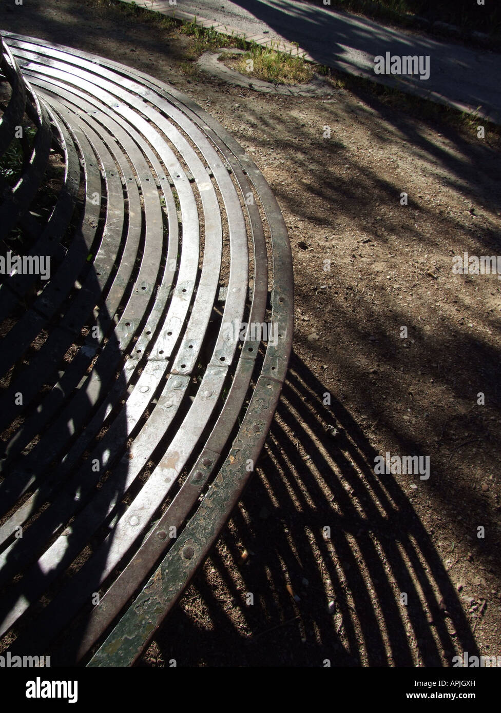 empty bench in park Stock Photo - Alamy